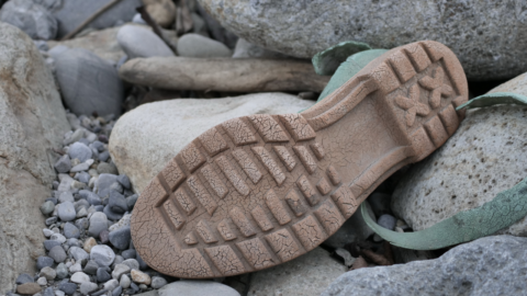 When To Replace Hiking Boots - Don't Ignore 7 Red Flags